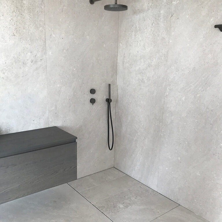 Tray Level Integrated Flat Shower System | Revestech